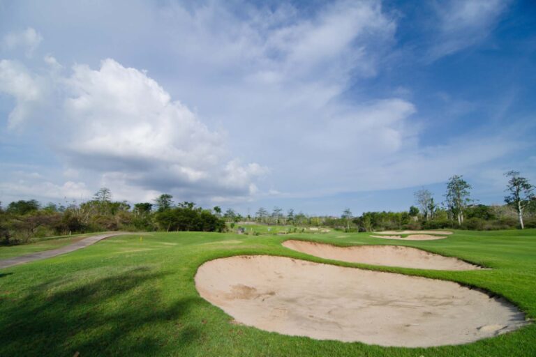 15 Best Golf Courses in Indonesia 2023/2024 - GolfLux