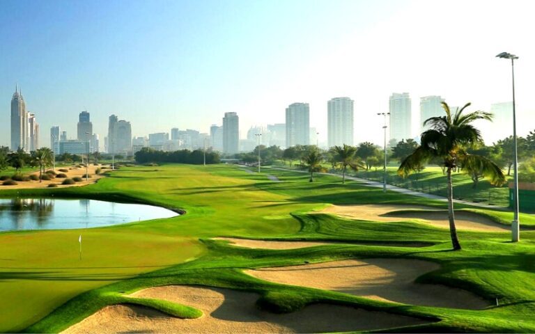 Explore Emirates Golf Club - The Faldo Course - GolfLux