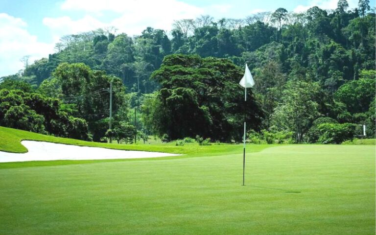 Subic International Golf Club in Philippines - GolfLux
