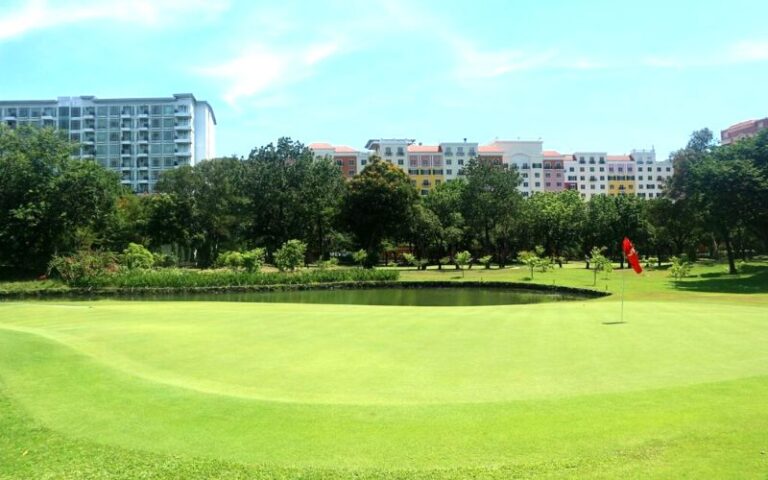Discover Villamor Air Base Golf Course in Manila - GolfLux