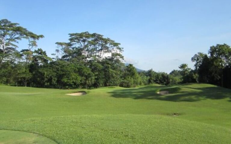 Petrokimia Gresik Golf Course in West Java - GolfLux