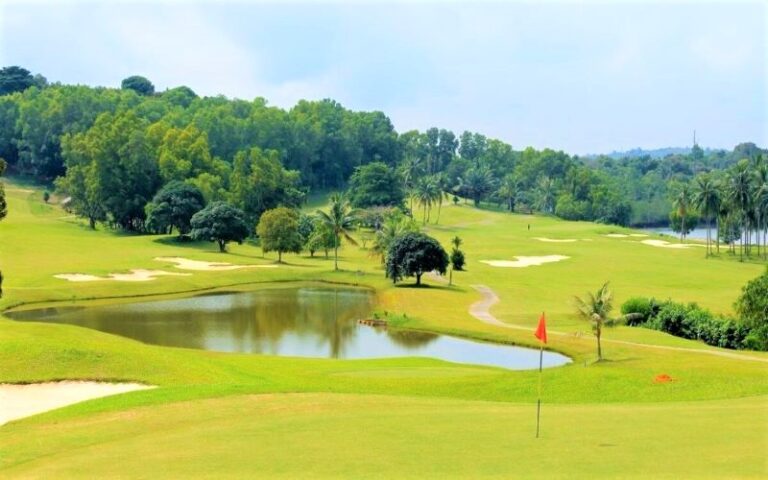 Tamarin Golf and Footgolf Club in Batam, Indonesia - GolfLux