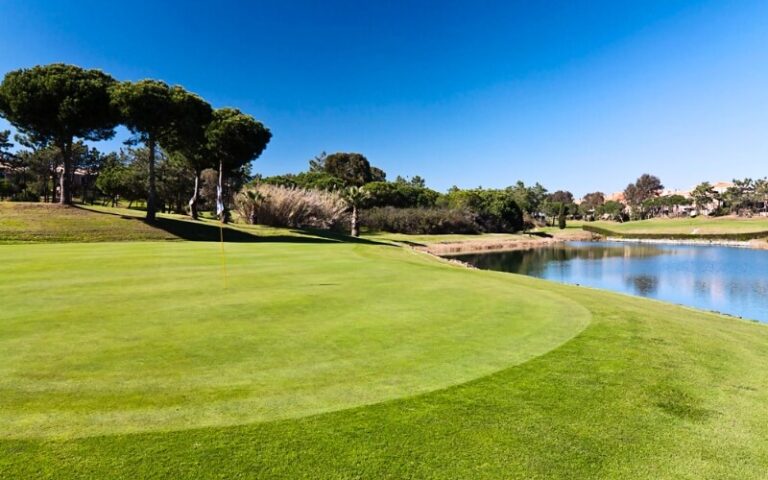 Top 10 Best Beach Golf Resorts in the World - GolfLux