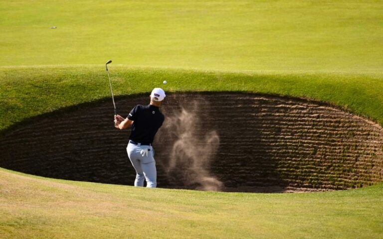 Top 8 Most Famous Golf Bunkers in the World - GolfLux