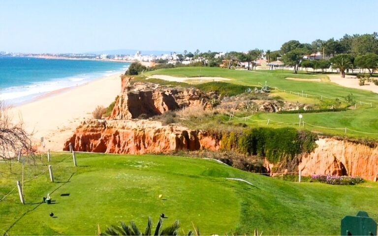 Discover the Top 10 Best Par 3 Holes in the World - GolfLux