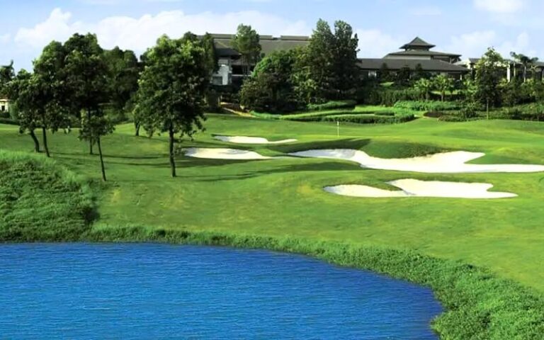 Shenzhen Golf Club in China | Golf near Hong Kong - GolfLux