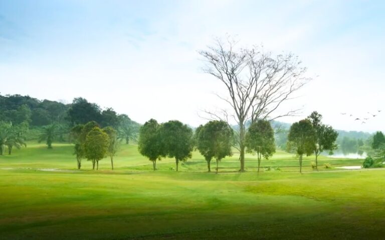 Tasik Puteri Golf and Country Club in Malaysia - GolfLux