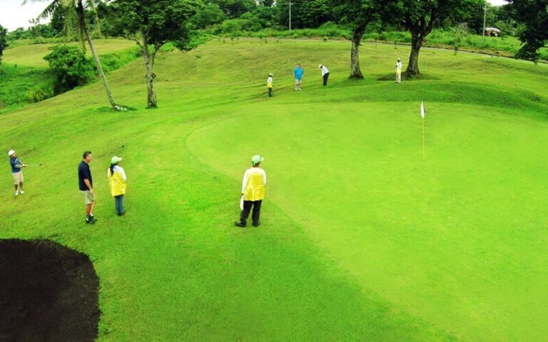Haciendas de Naga Sports Club | Bicol Golf Courses - GolfLux