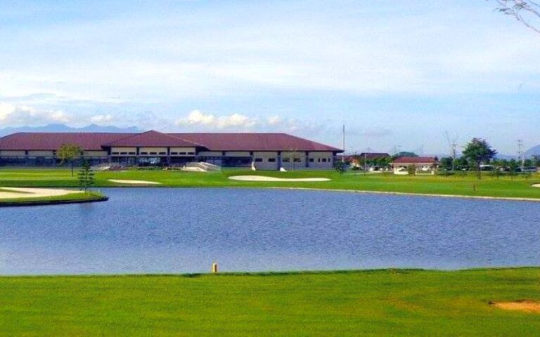 Pradera Verde Golf and Country Club in Philippines - GolfLux
