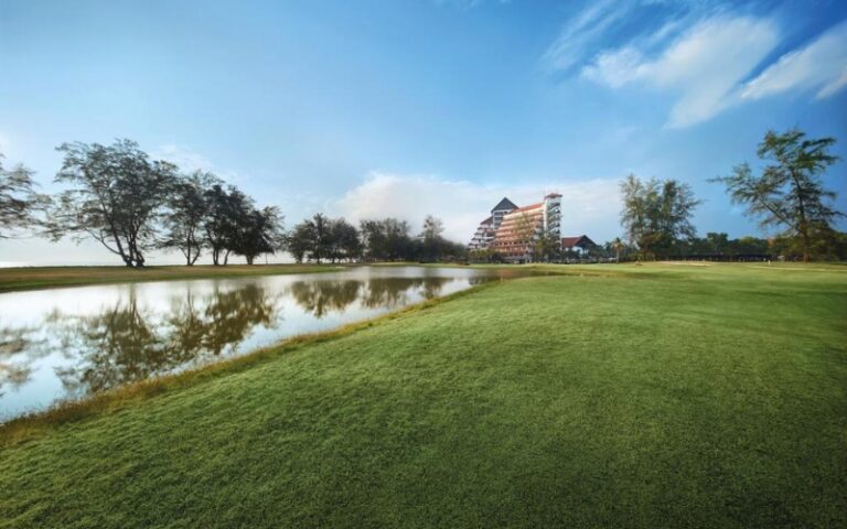 Awana Kijal Golf, Beach & Spa Resort in Malaysia - GolfLux