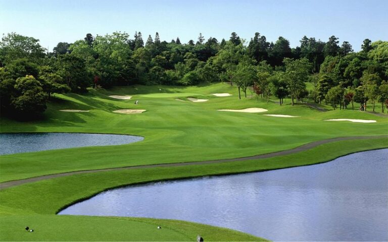 Top 15 Best Golf Courses in Japan in 2025/2026 - GolfLux