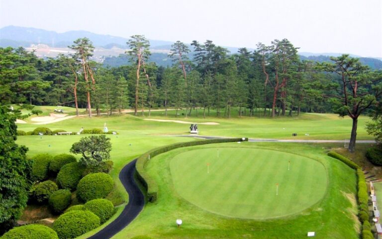 Top 15 Best Golf Courses in Japan in 2025/2026 - GolfLux