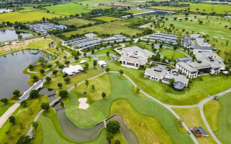 Stonehill Golf Club in Pathum Thani, Tee Times - GolfLux