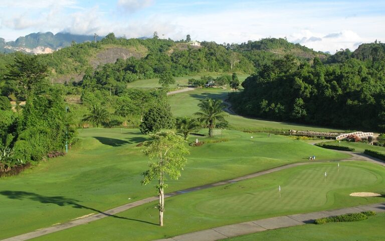 Vajiralongkorn Dam Golf Course in Kanchanaburi - GolfLux