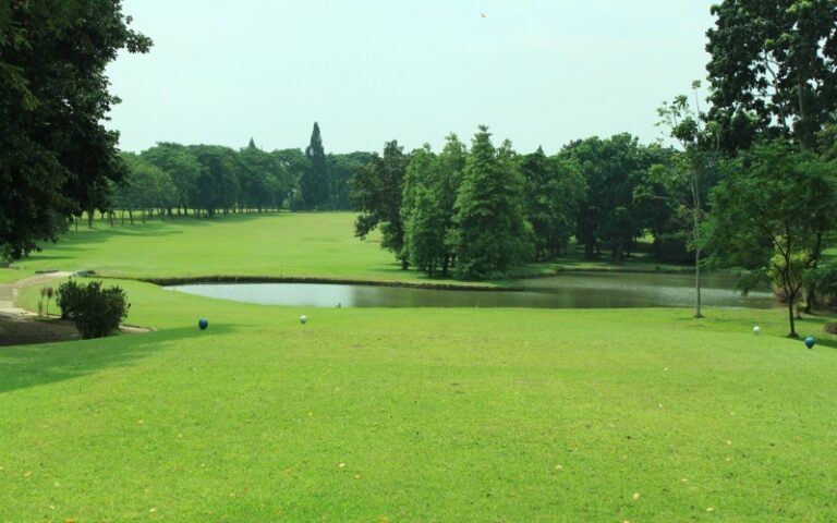 Senayan National Golf Club in Jakarta, Indonesia - GolfLux