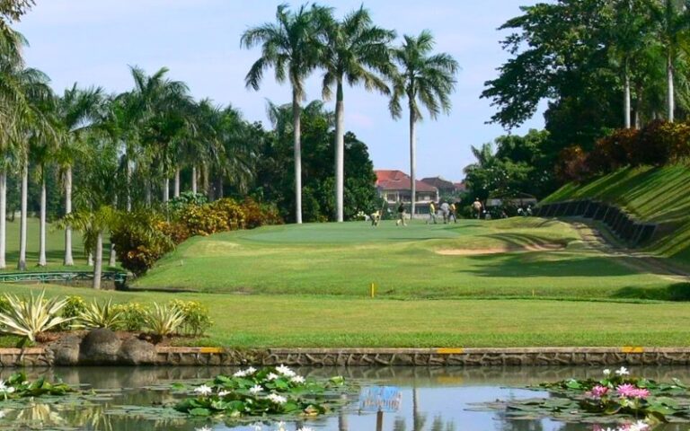 Padang Golf Pangkalan Jati in Indonesia - GolfLux