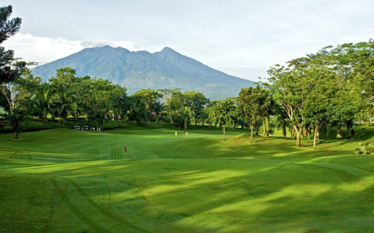 15 Best Golf Courses in Indonesia 2025/2026 - GolfLux