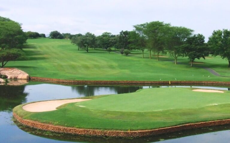 Mbombela Golf Club in Mpumalanga, South Africa - GolfLux
