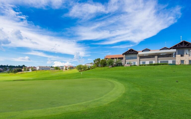 Benoni Lake Club: Green Fees & Tee Time - GolfLux