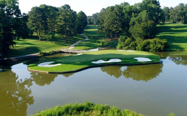 Top 10 Best Public Golf Courses in Virginia - GolfLux