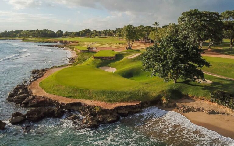 10 Best Golf Courses in Dominican Republic - GolfLux