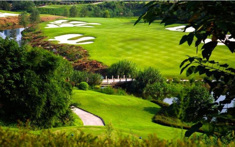 Chongqing 5 Days Golf Package - GolfLux
