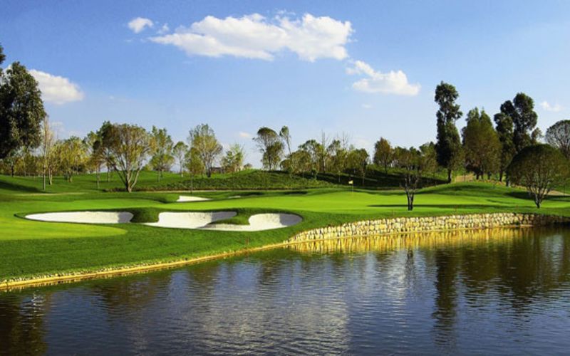 Yunnan 6 Day Golf Tour - GolfLux